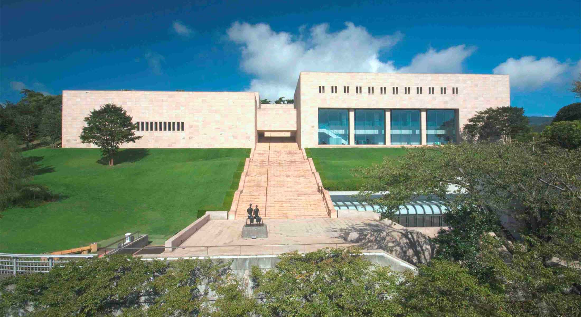 MOA MUSEUM OF ART | THE HIRAMATSU HOTELS & RESORTS ATAMI Official Website